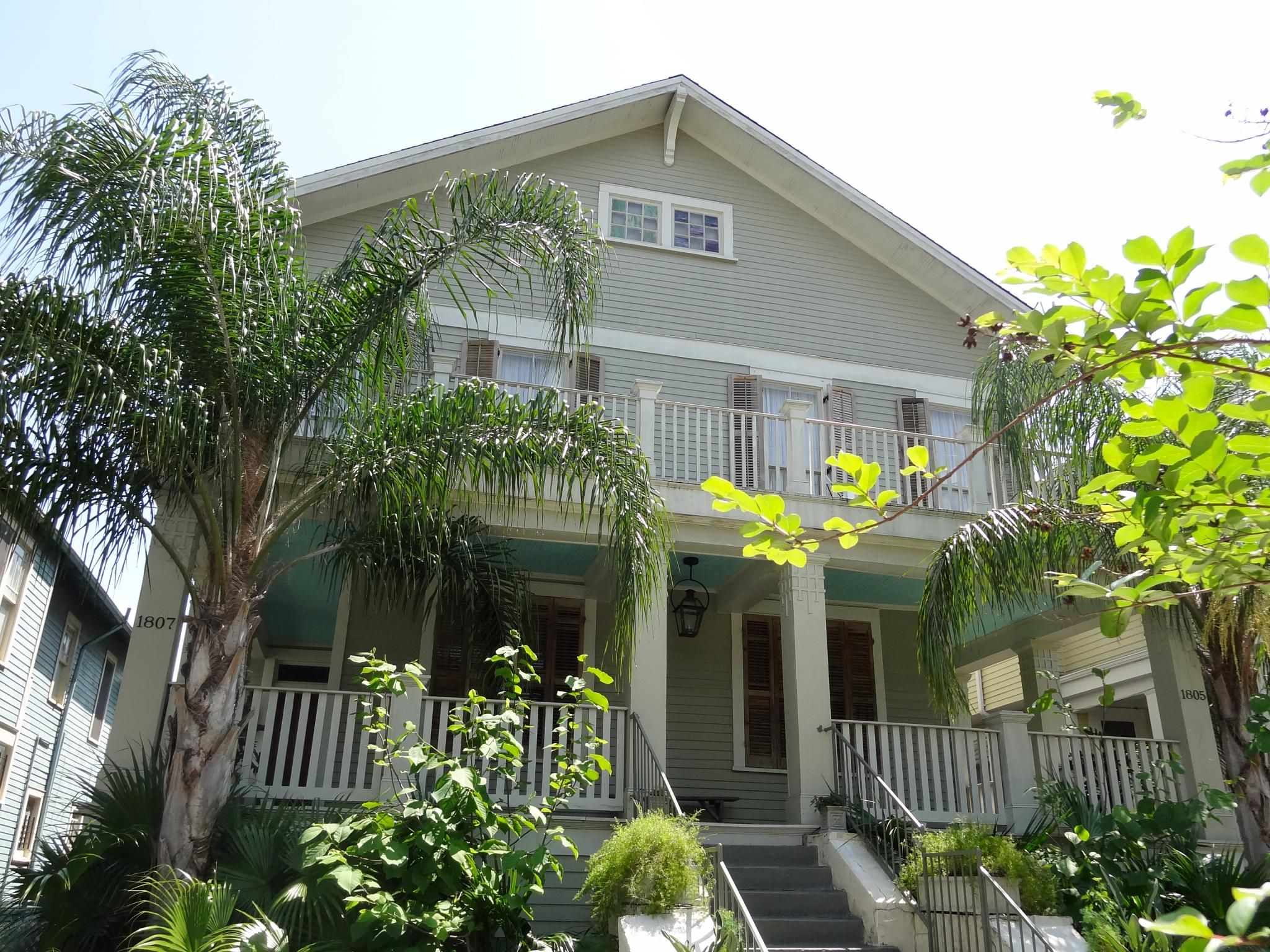 1805 Robert St, New Orleans, LA 70115 - See Est. Value, Schools & More