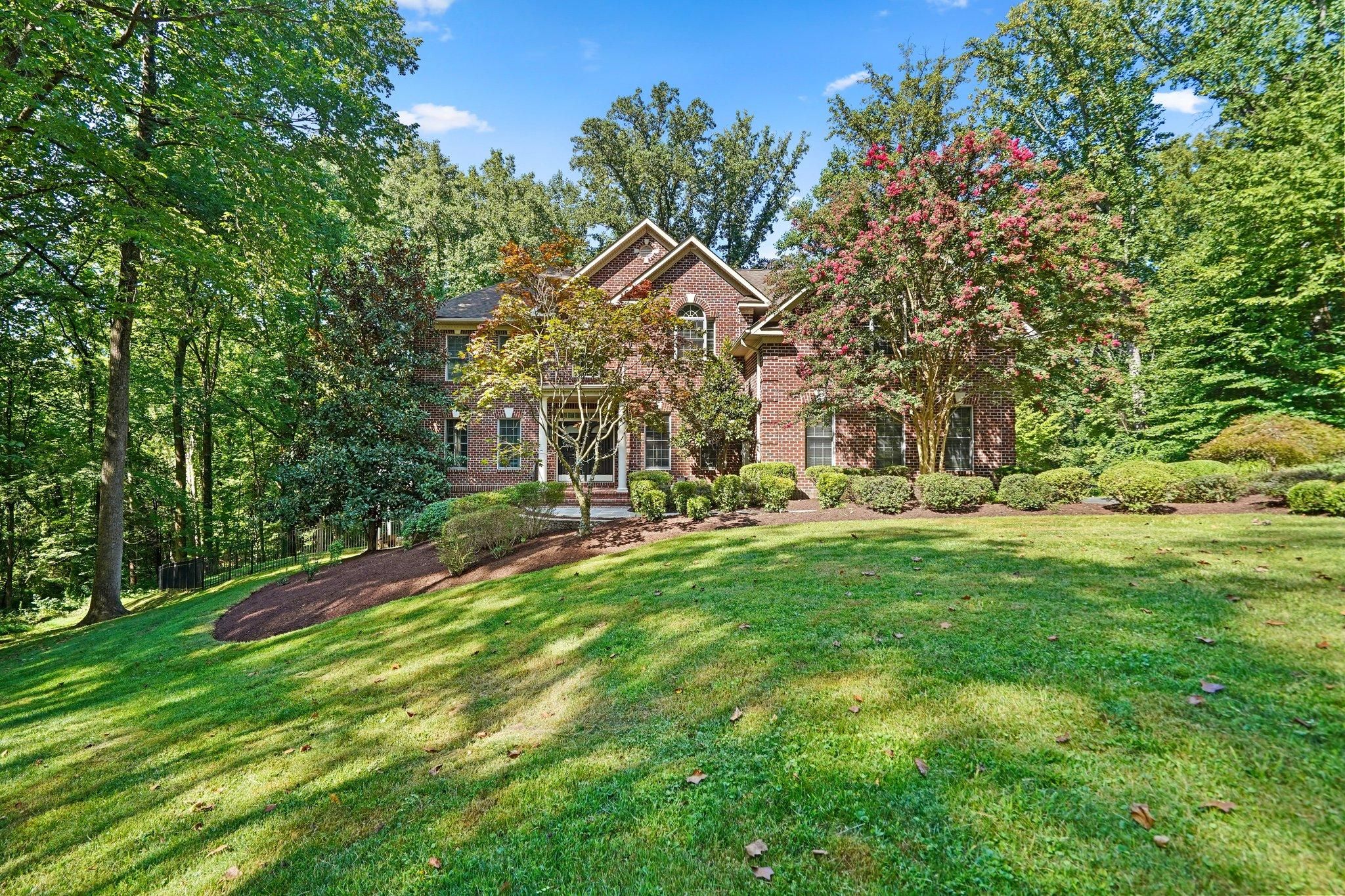 11642 Partridge Run Ln, Potomac, MD 20854 - See Est. Value, Schools & More