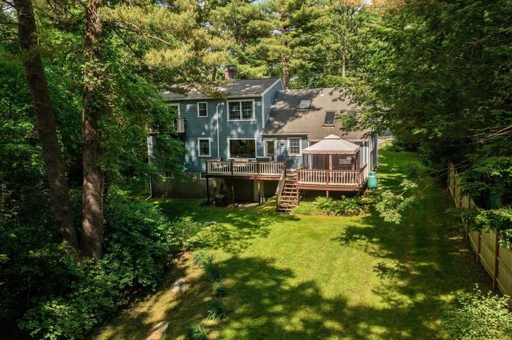 22 Rich Valley Rd, Wayland, MA 01778 - See Est. Value, Schools & More