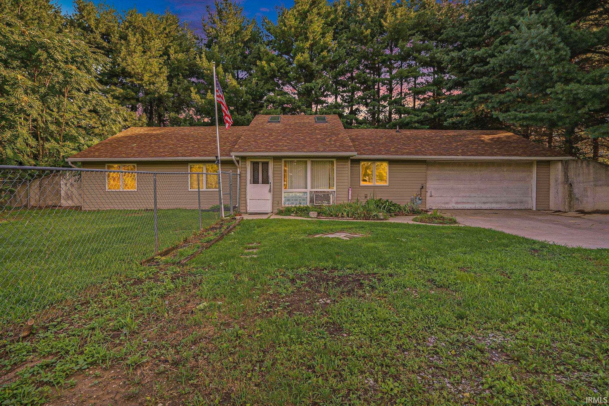17525 County Road 22, Goshen, IN 46528 - See Est. Value, Schools & More