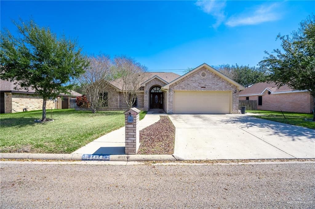 1410 Dora Jeanne Dr, Mission, TX 78572 - See Est. Value, Schools & More