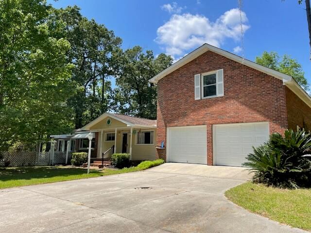 837 Stumphole Rd, Elloree, SC 29047 - See Est. Value, Schools & More