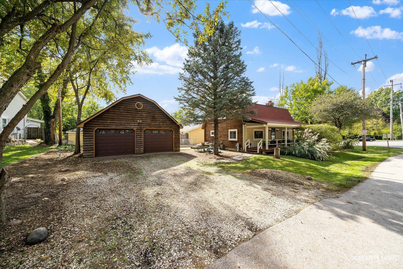 0S011 County Farm Rd, Winfield, IL 60190 - See Est. Value, Schools & More