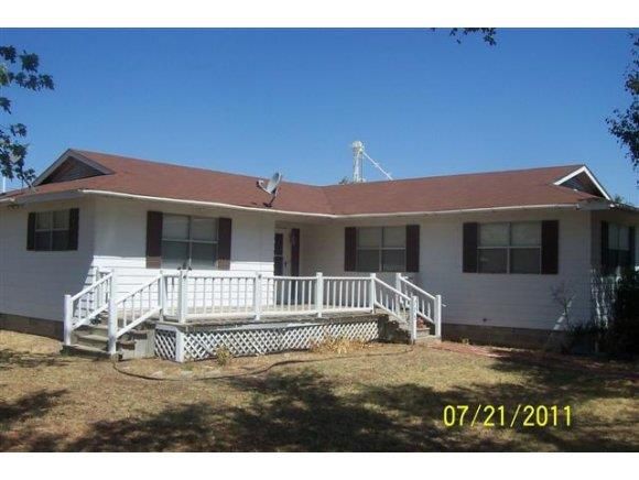 725 S Peckham St, Roosevelt, OK 73564 - See Est. Value, Schools & More