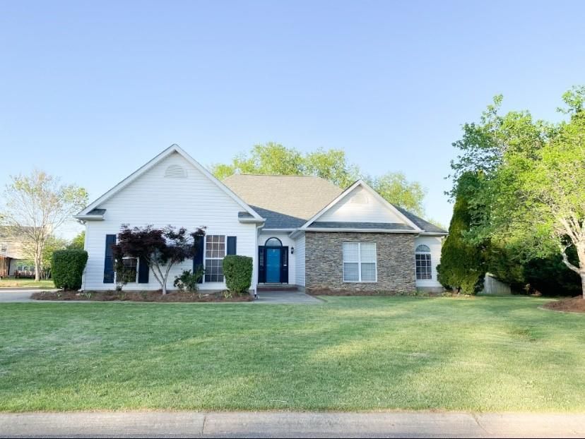 102 Leatherman Ct, Anderson, SC 29621 - See Est. Value, Schools & More