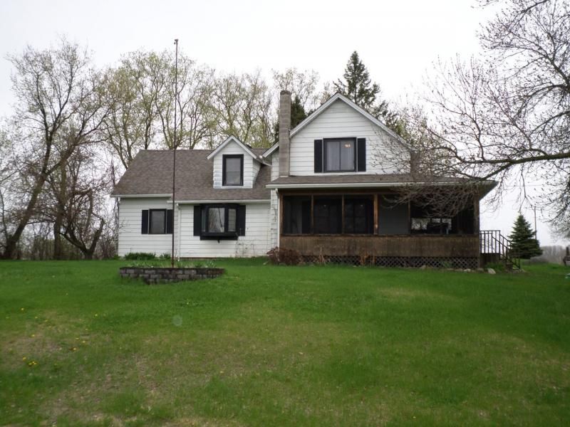 17740 Pleasant Valley Rd, Shafer, MN 55074 - See Est. Value, Schools & More