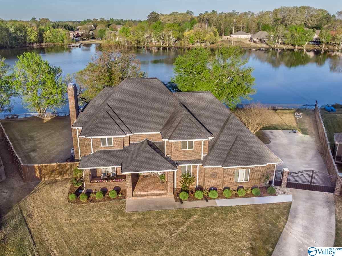 22058 Ida Ln, Athens, AL 35613 - See Est. Value, Schools & More