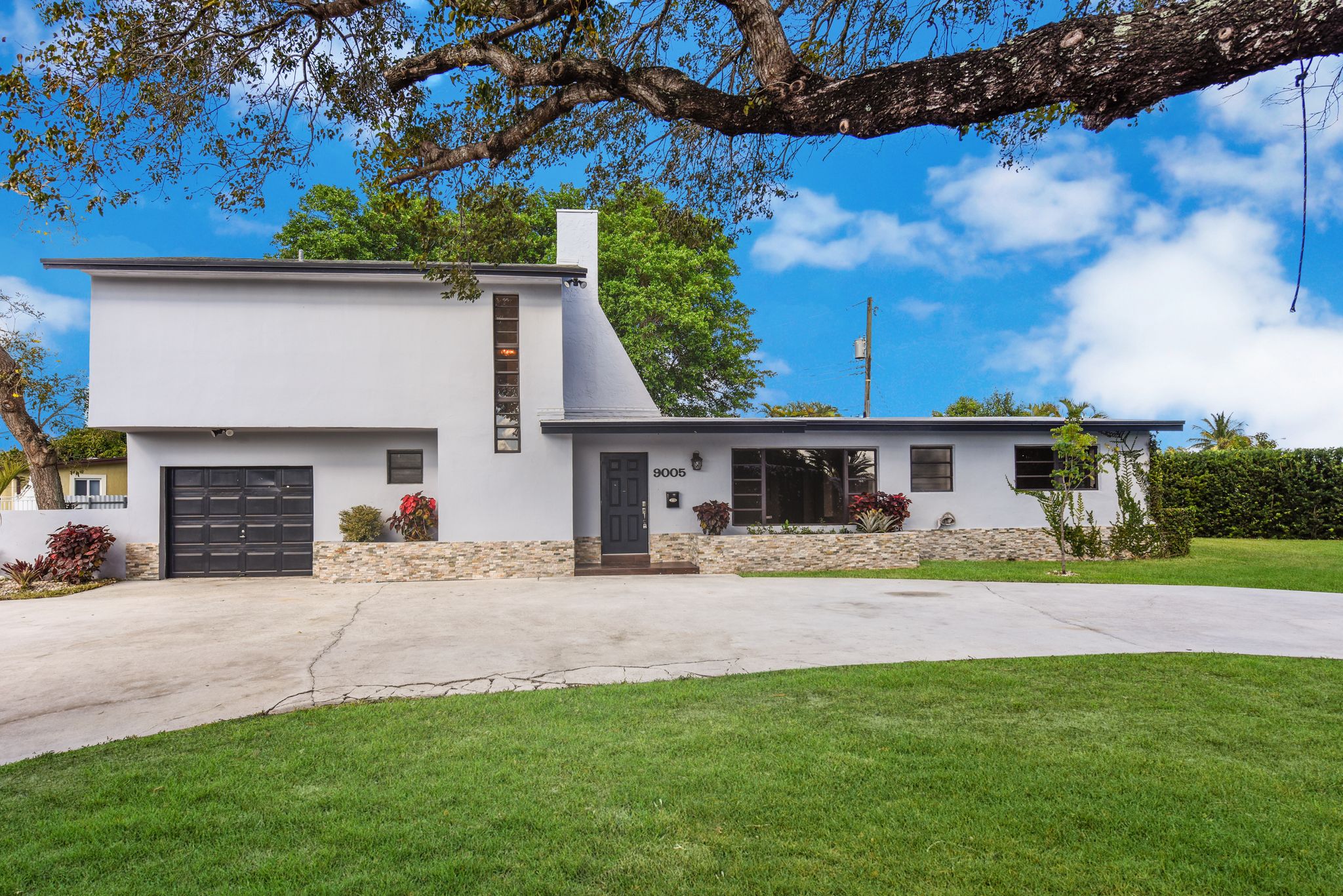 9005 SW 56th St, Miami, FL 33165 - See Est. Value, Schools & More