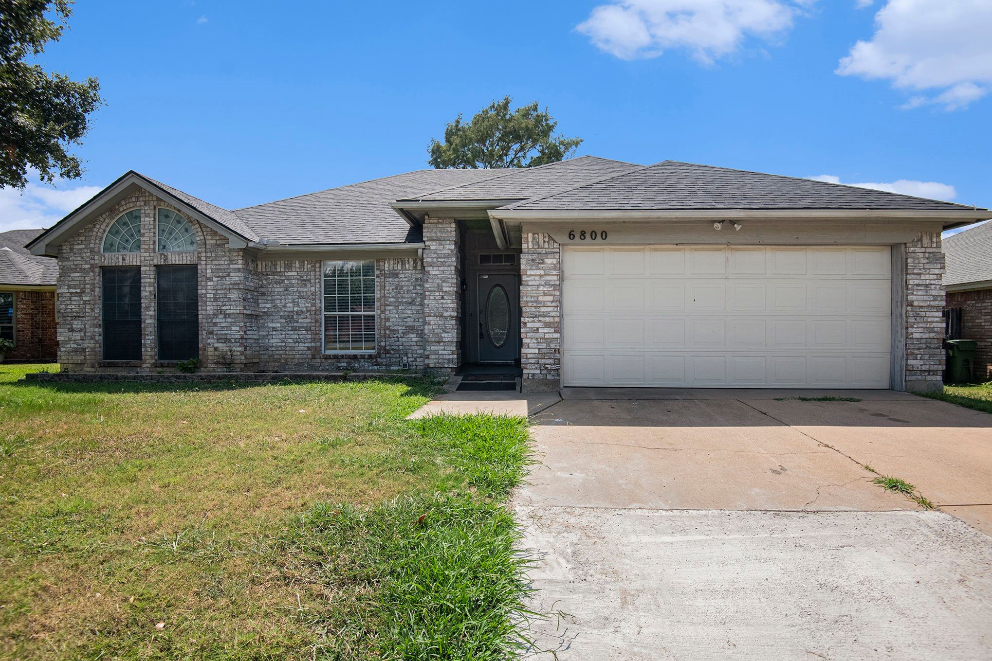 6800 Stetter Dr, Arlington, TX 76001 - See Est. Value, Schools & More