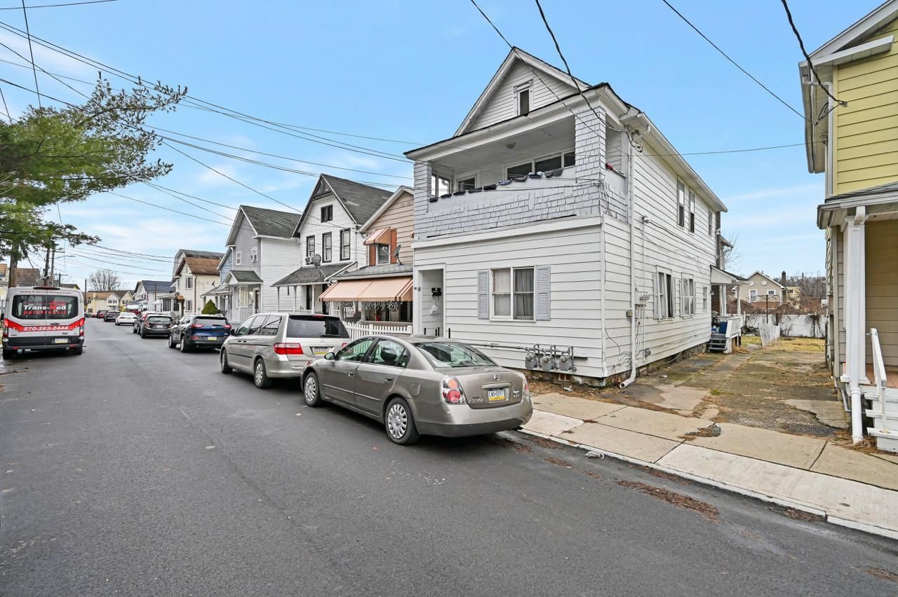 78 Kidder St, Wilkes Barre, PA 18702 - See Est. Value, Schools & More