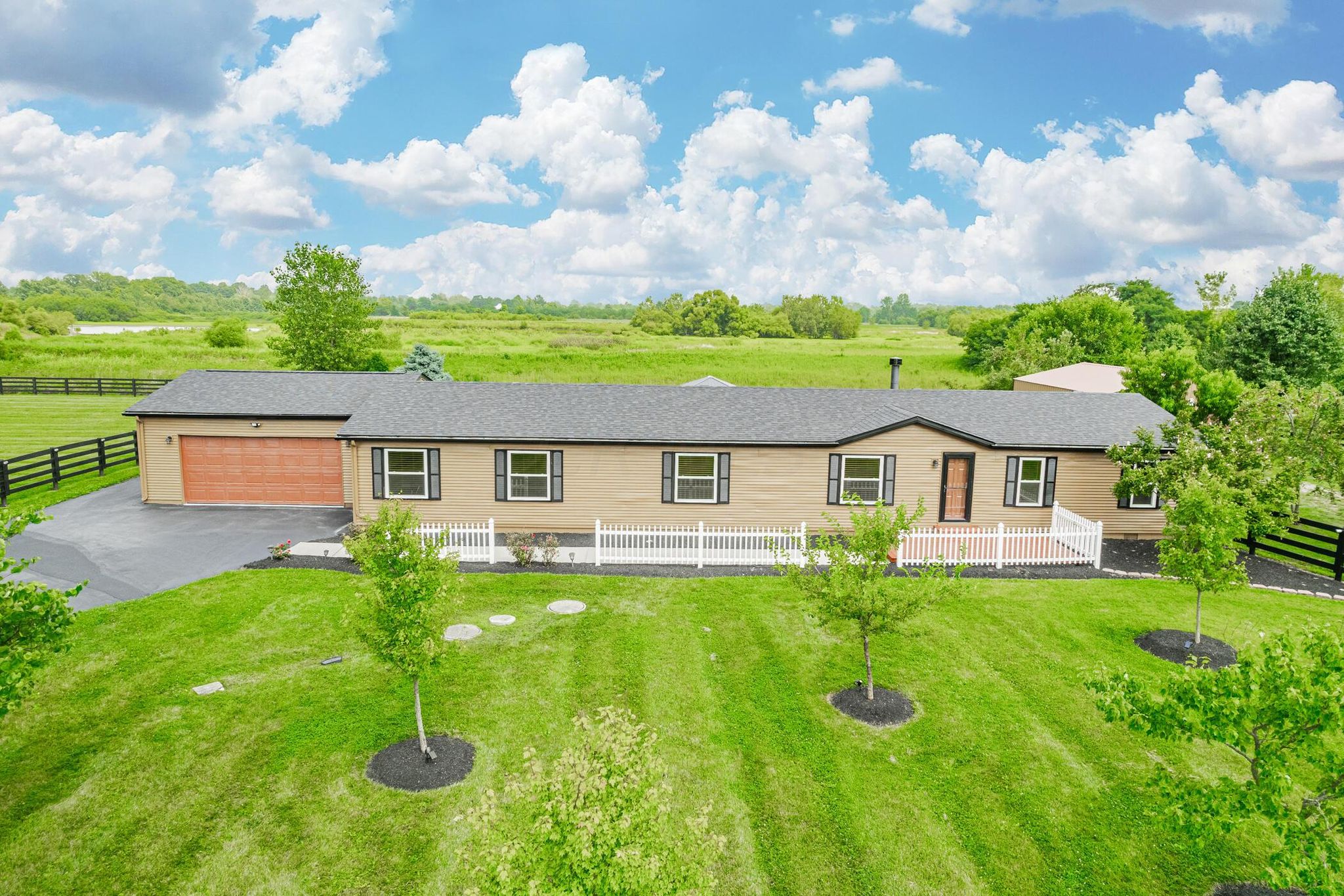4124 Bowen Rd, Canal Winchester, OH 43110 - See Est. Value, Schools & More