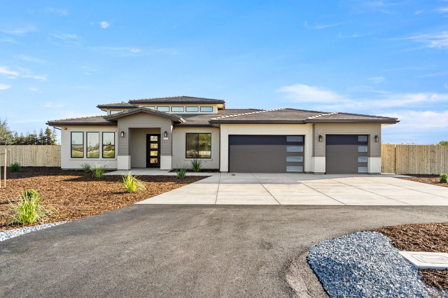 2582 Myers Ranch Ln, West Sacramento, CA 95691 - See Est. Value ...