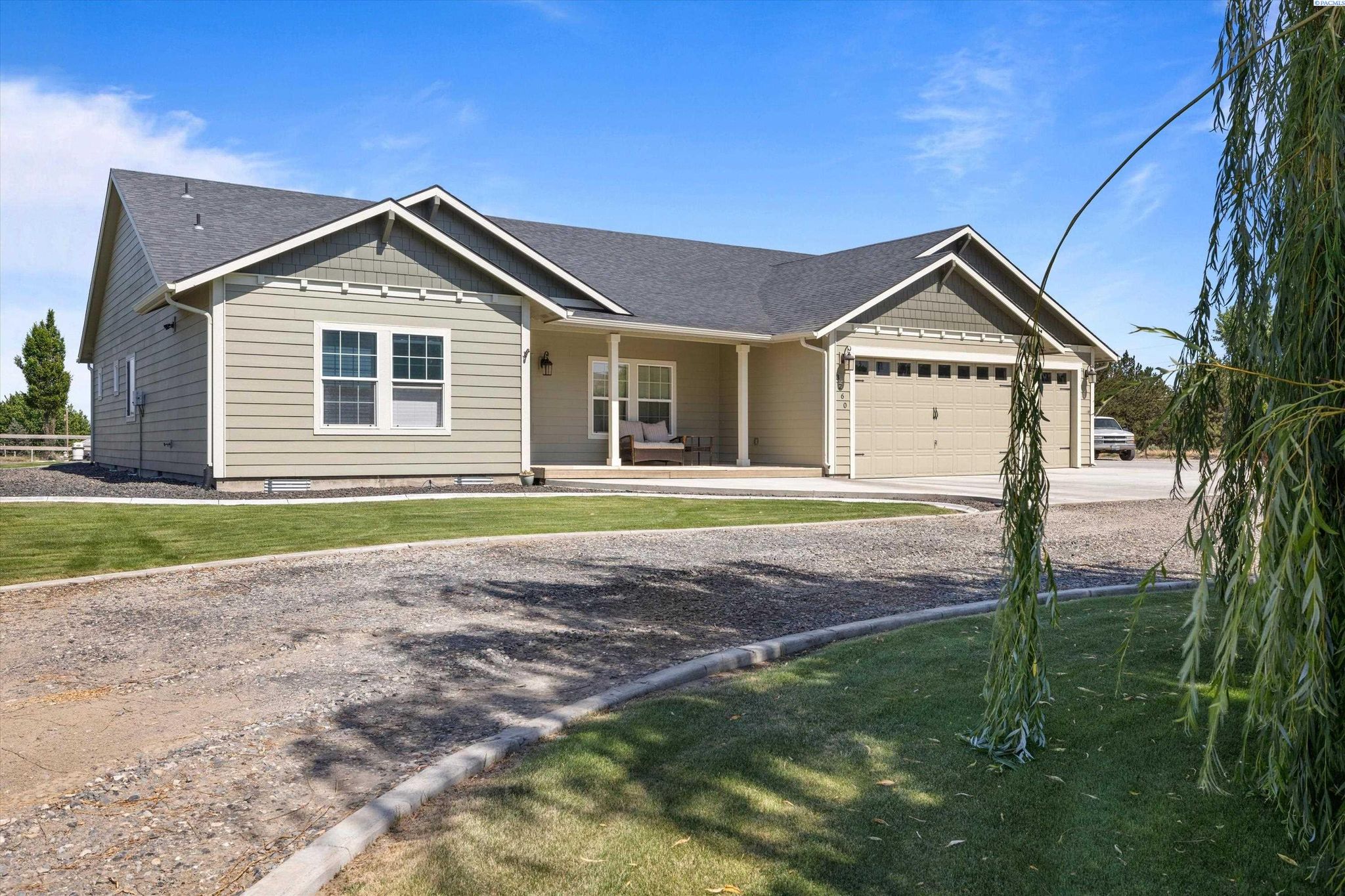 3260 E Mount Adams View Dr, West Richland, WA 99353 - See Est. Value ...