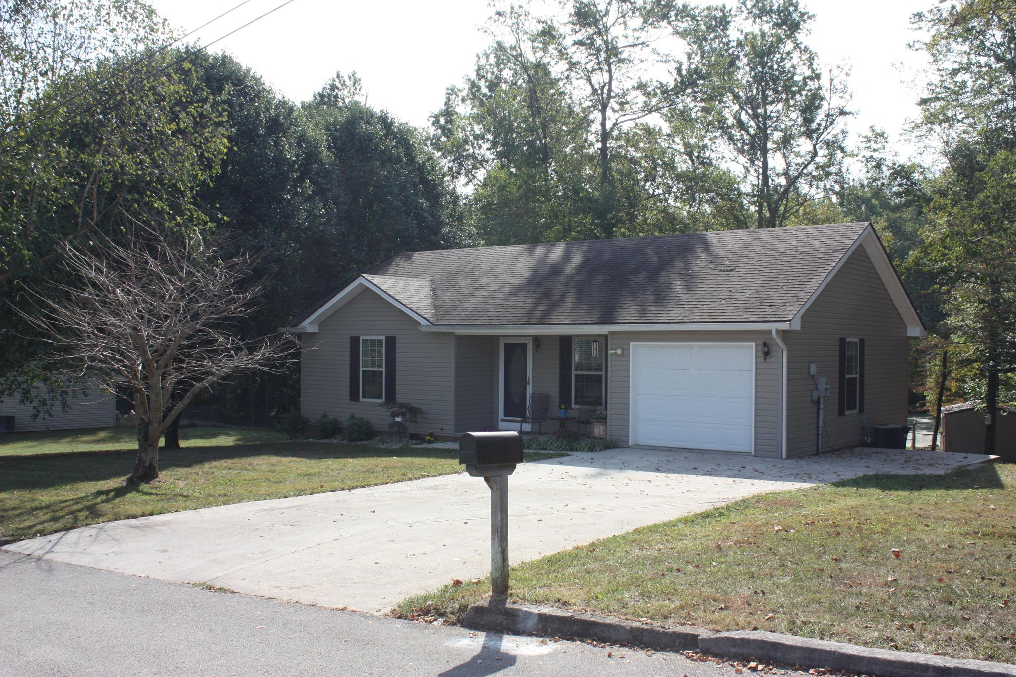 18 Jacob Ln, Science Hill, KY 42553 - See Est. Value, Schools & More