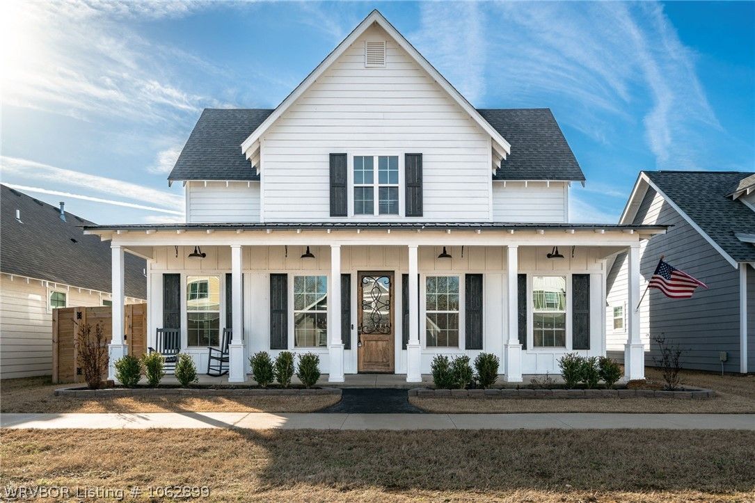 1722 Ebbing Loop, Barling, AR 72923 - See Est. Value, Schools & More