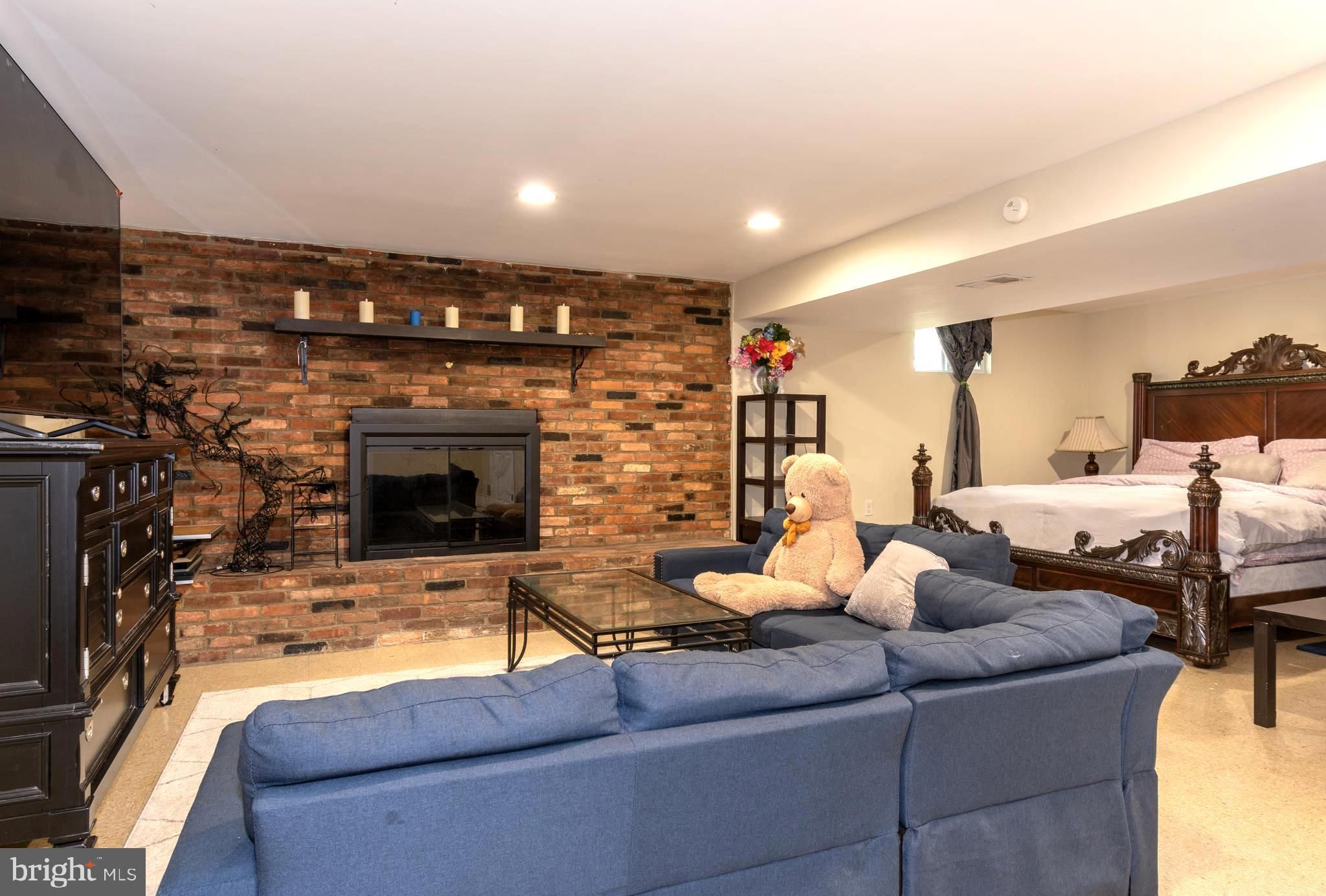 6715 Lamont Dr, Lanham, MD 20706 - See Est. Value, Schools & More