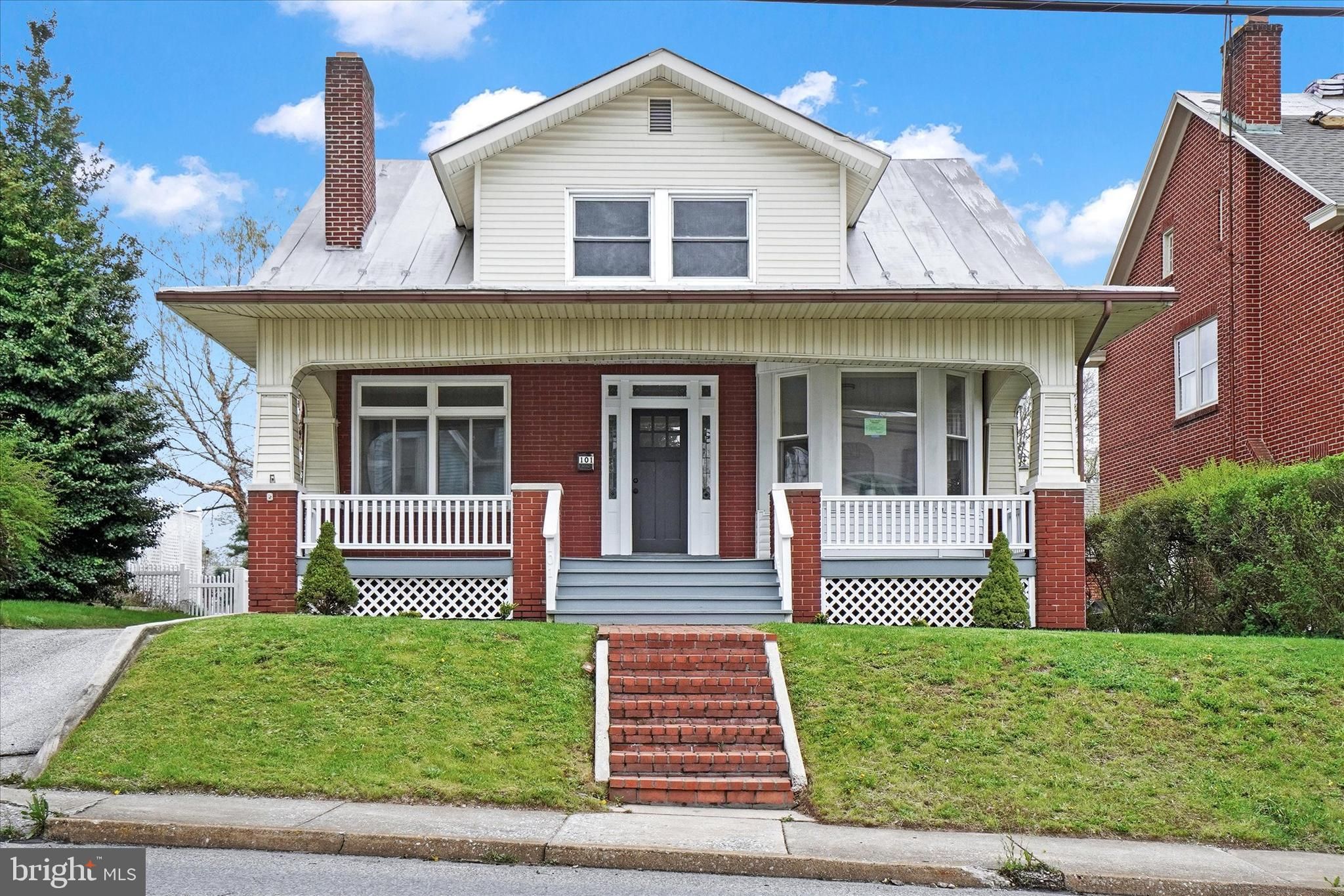 101 N Main St, Dover, PA 17315 - See Est. Value, Schools & More