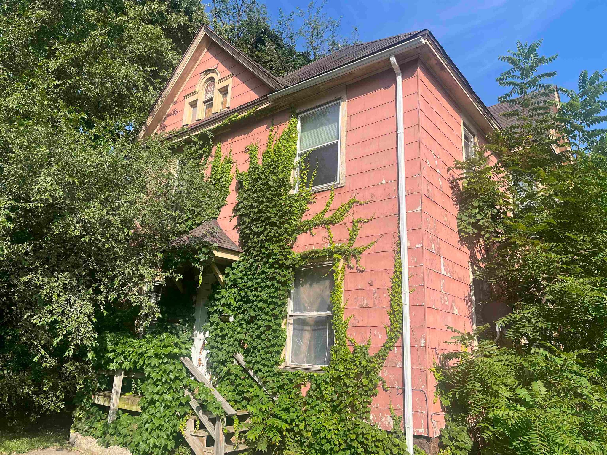 929 Ridge Ave, Rockford, IL 61103 | Trulia