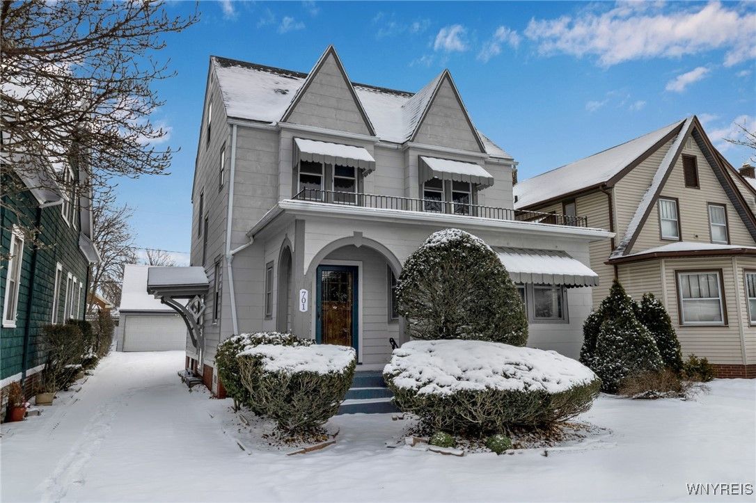 701 Eggert Rd, Buffalo, NY 14215 - See Est. Value, Schools & More