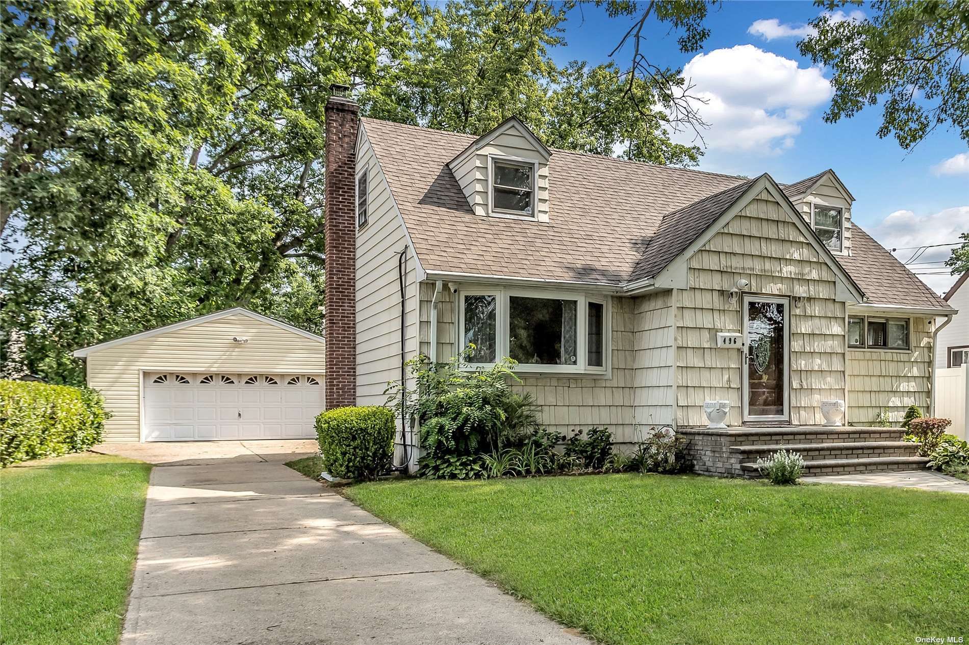 496 Clinton Avenue, Rockville Centre, NY 11570 | Trulia