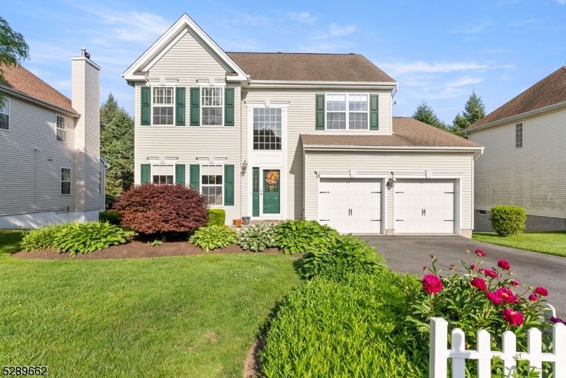 22 Wilmington Dr, Nutley, NJ 07110 - See Est. Value, Schools & More