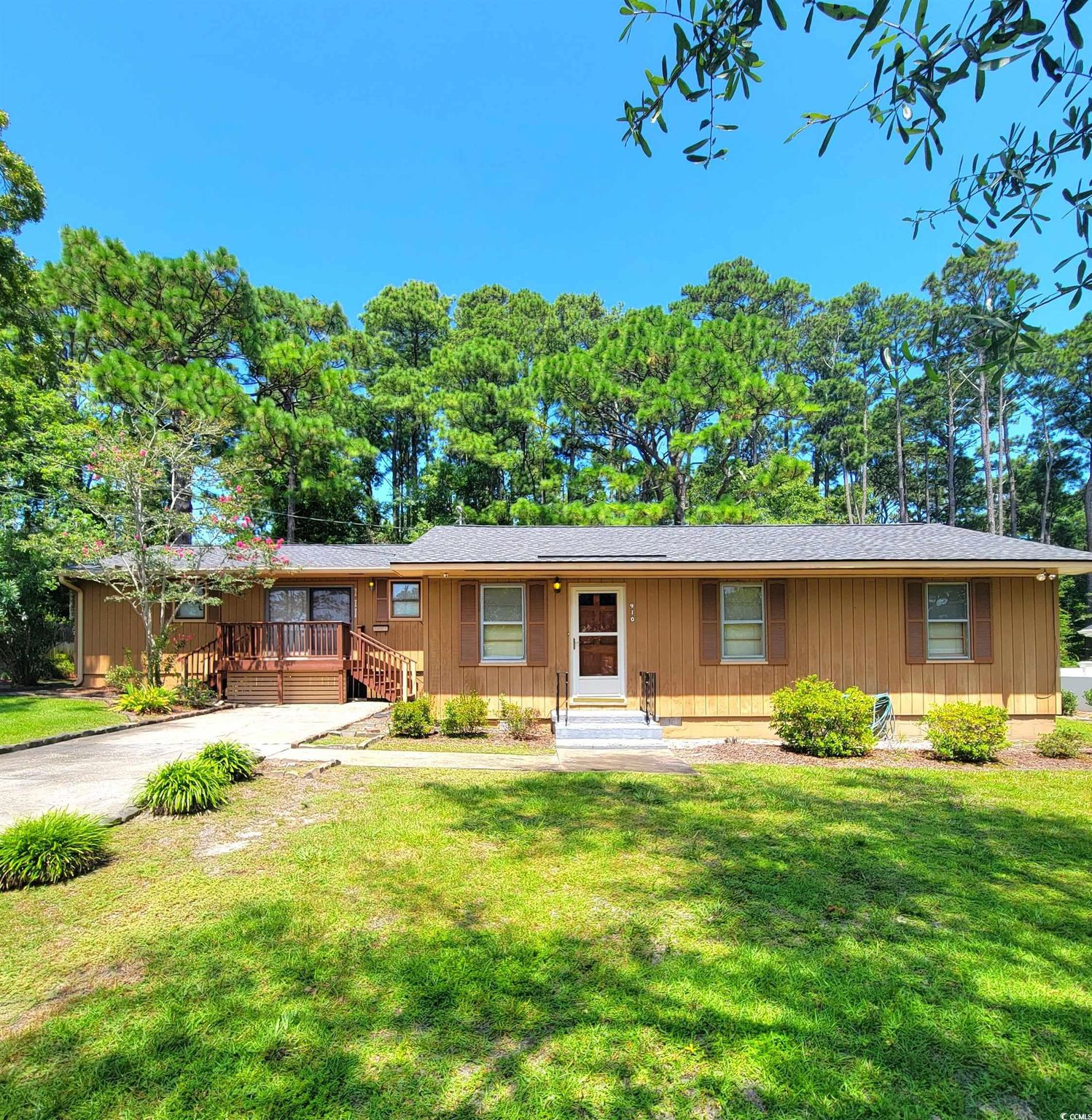 910 9th Ave. S, North Myrtle Beach, SC 29582 - See Est. Value, Schools ...