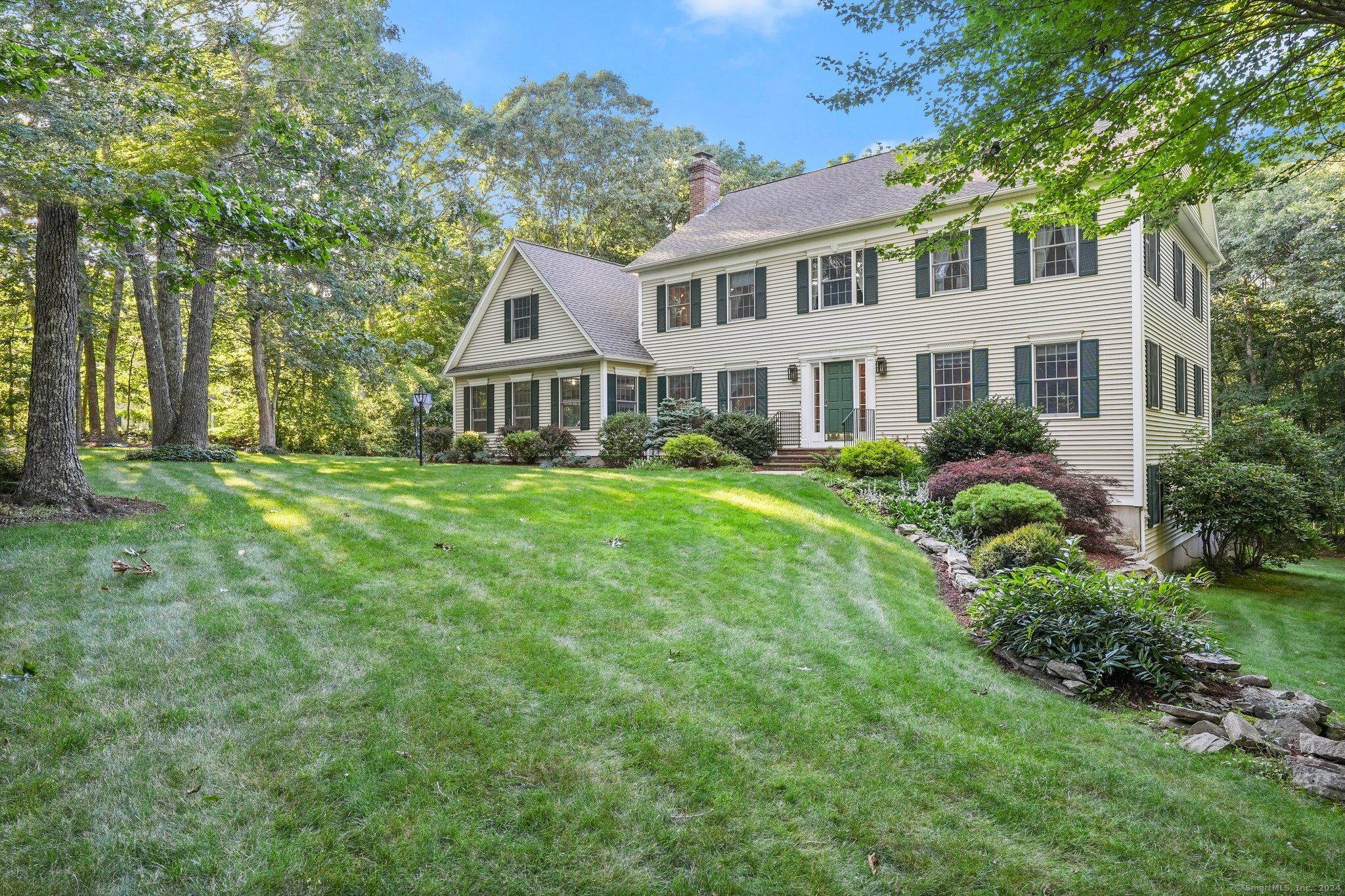 12 Kalmia Drive, Gales Ferry, CT 06335 - See Est. Value, Schools & More