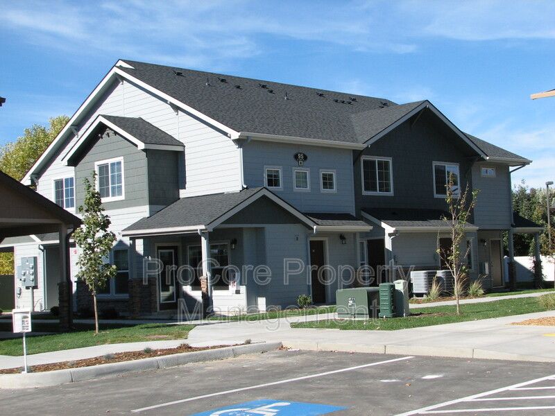 95 W Ashby Dr #F, Meridian, ID 83646 - See Est. Value, Schools & More