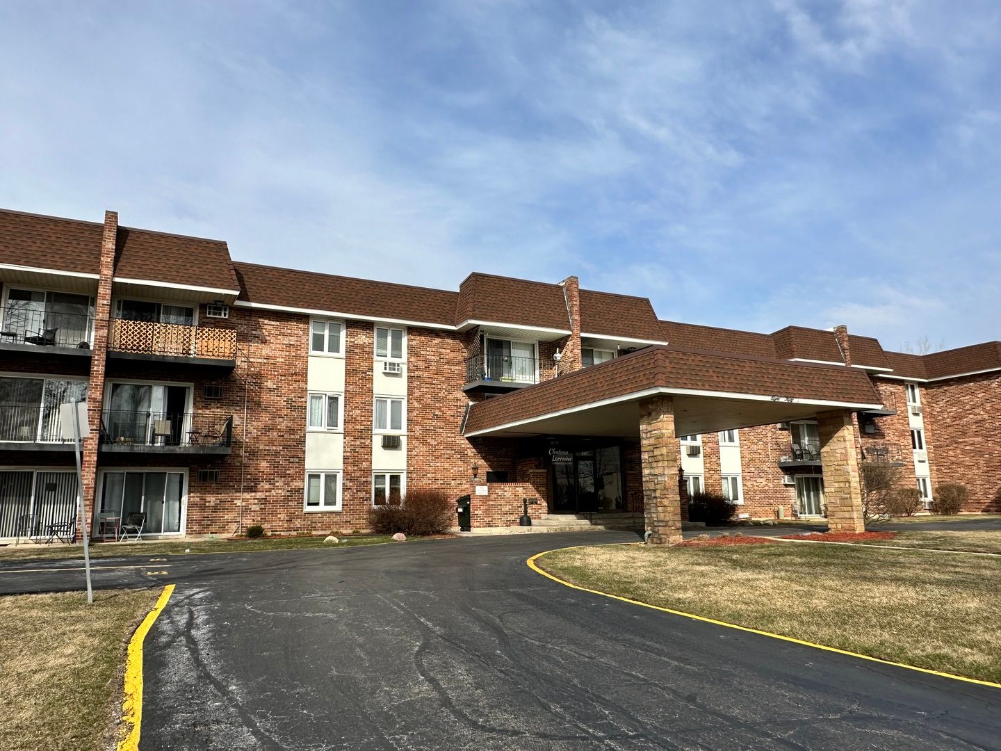 850 S Lorraine Rd #2E, Wheaton, IL 60189 - See Est. Value, Schools & More