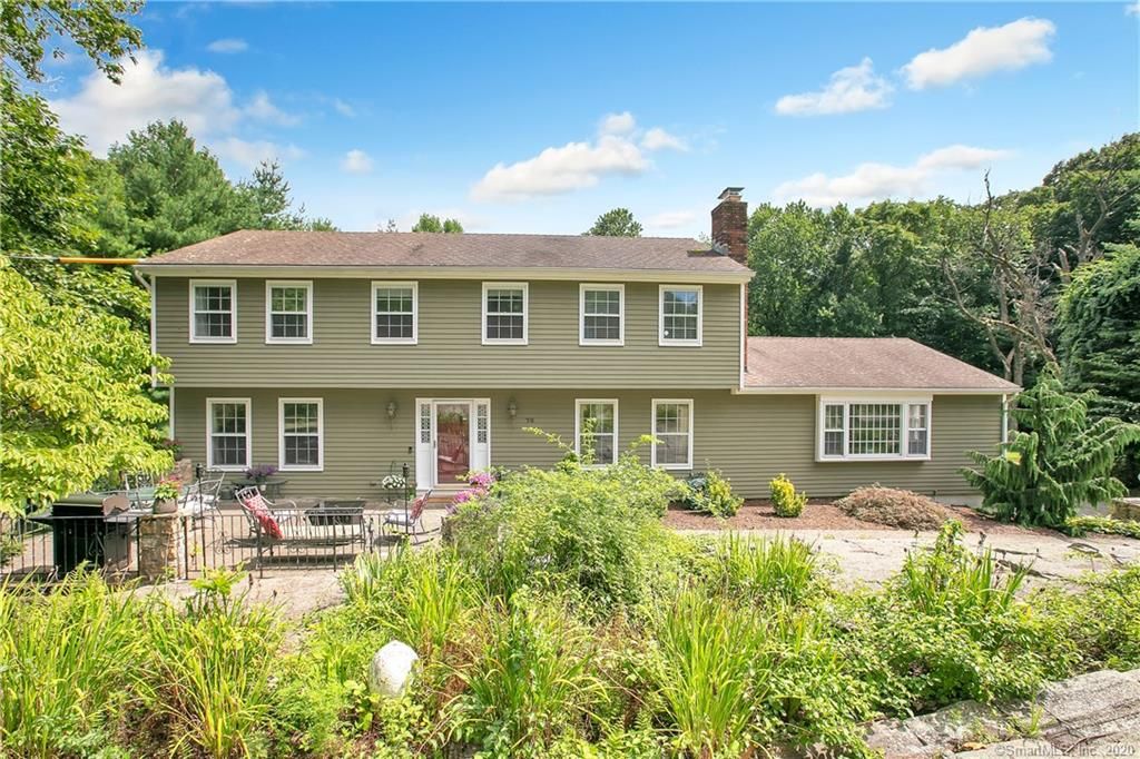 76 Teeter Rock Rd, Trumbull, CT 06611 | Trulia