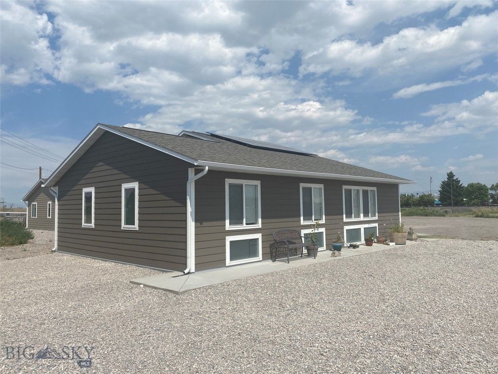 703 N Railroad Ave, Dillon, MT 59725 | Trulia