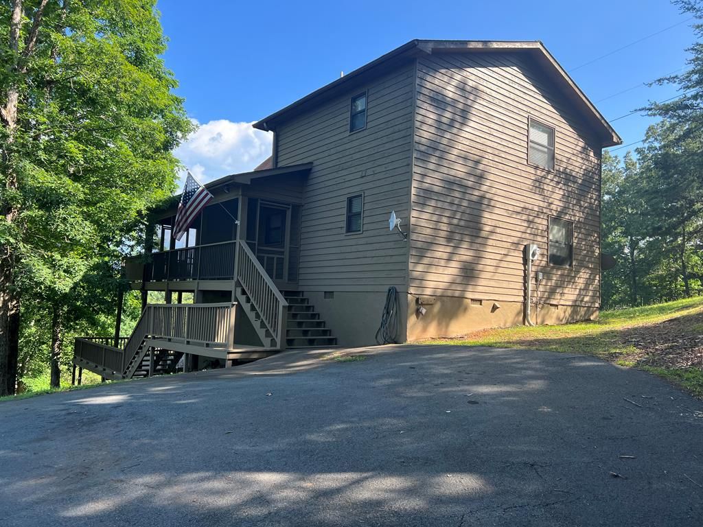 12 Live Oak Point, Murphy, NC 28906 - See Est. Value, Schools & More