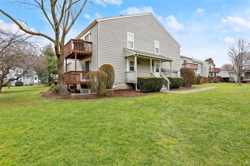 91 Ferry Court #91, Stratford, CT 06615 - See Est. Value, Schools & More