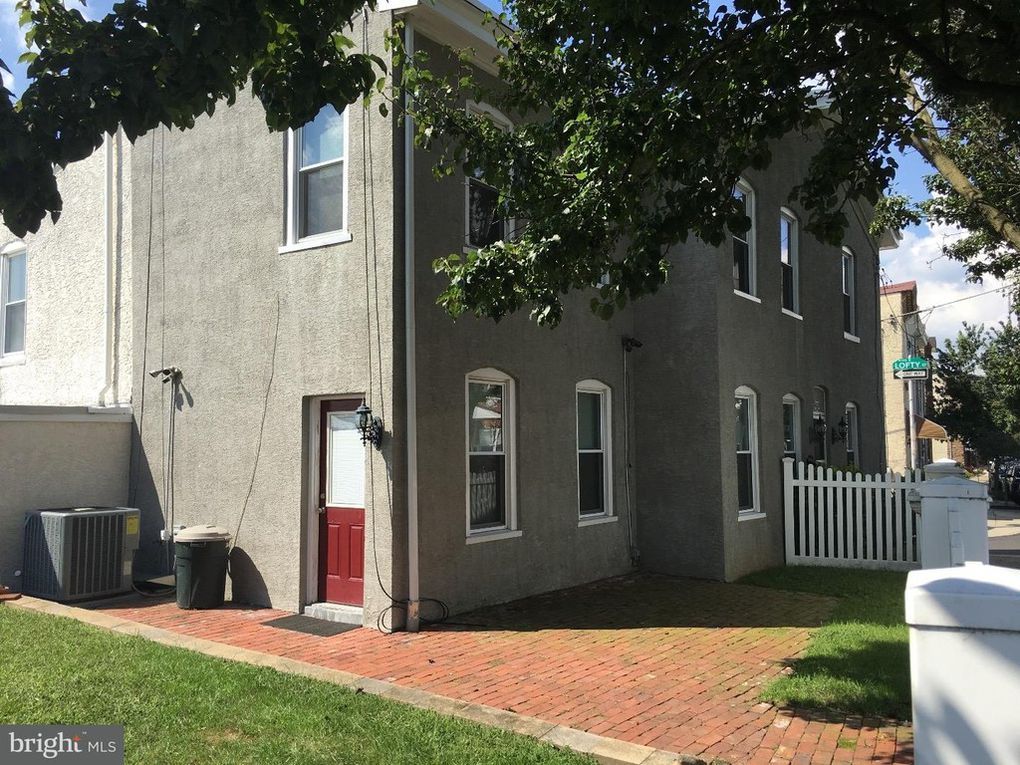 211 Lofty St, Philadelphia, PA 19128 - See Est. Value, Schools & More