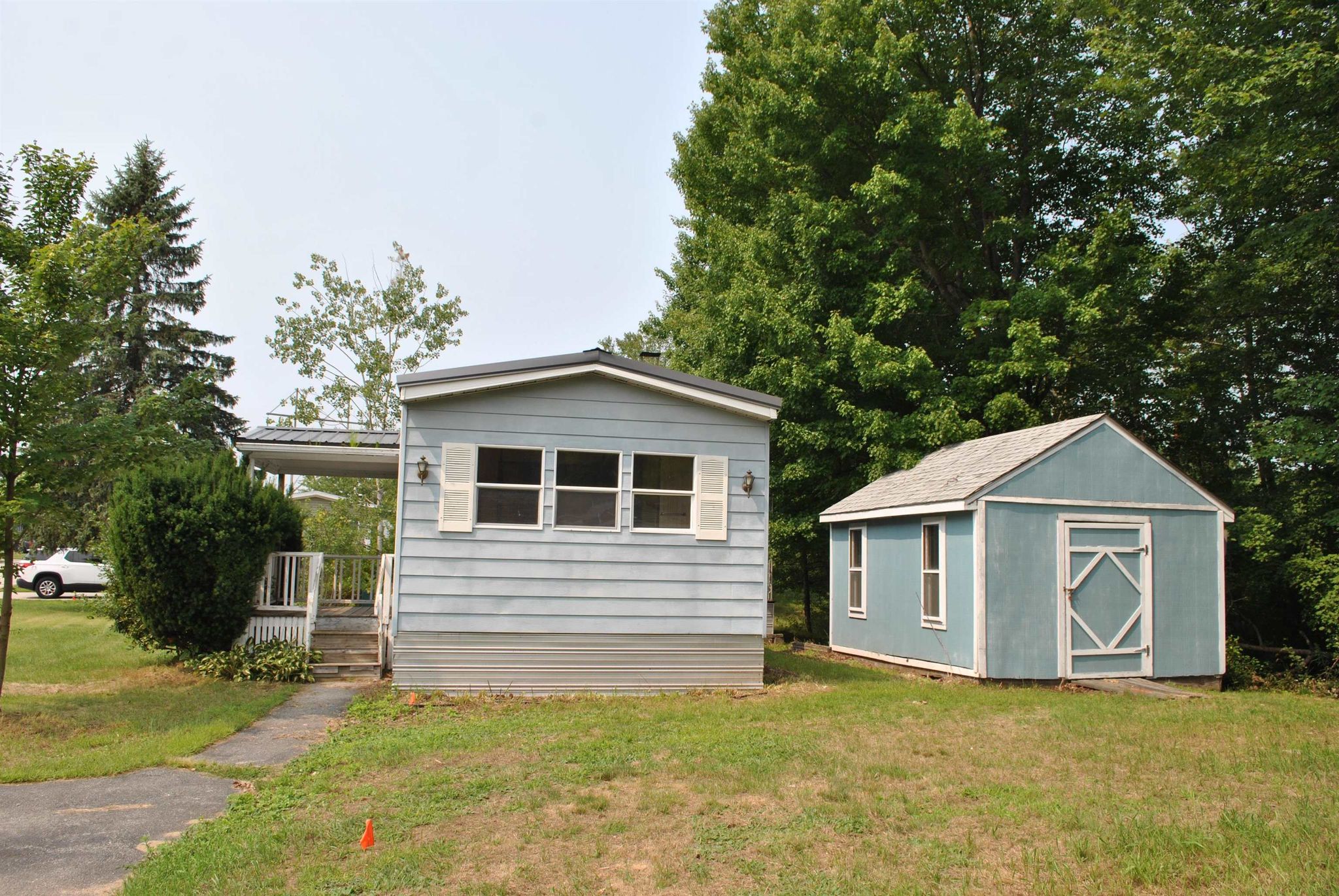 20 Country Lane, Rochester, NH 03867 - See Est. Value, Schools & More