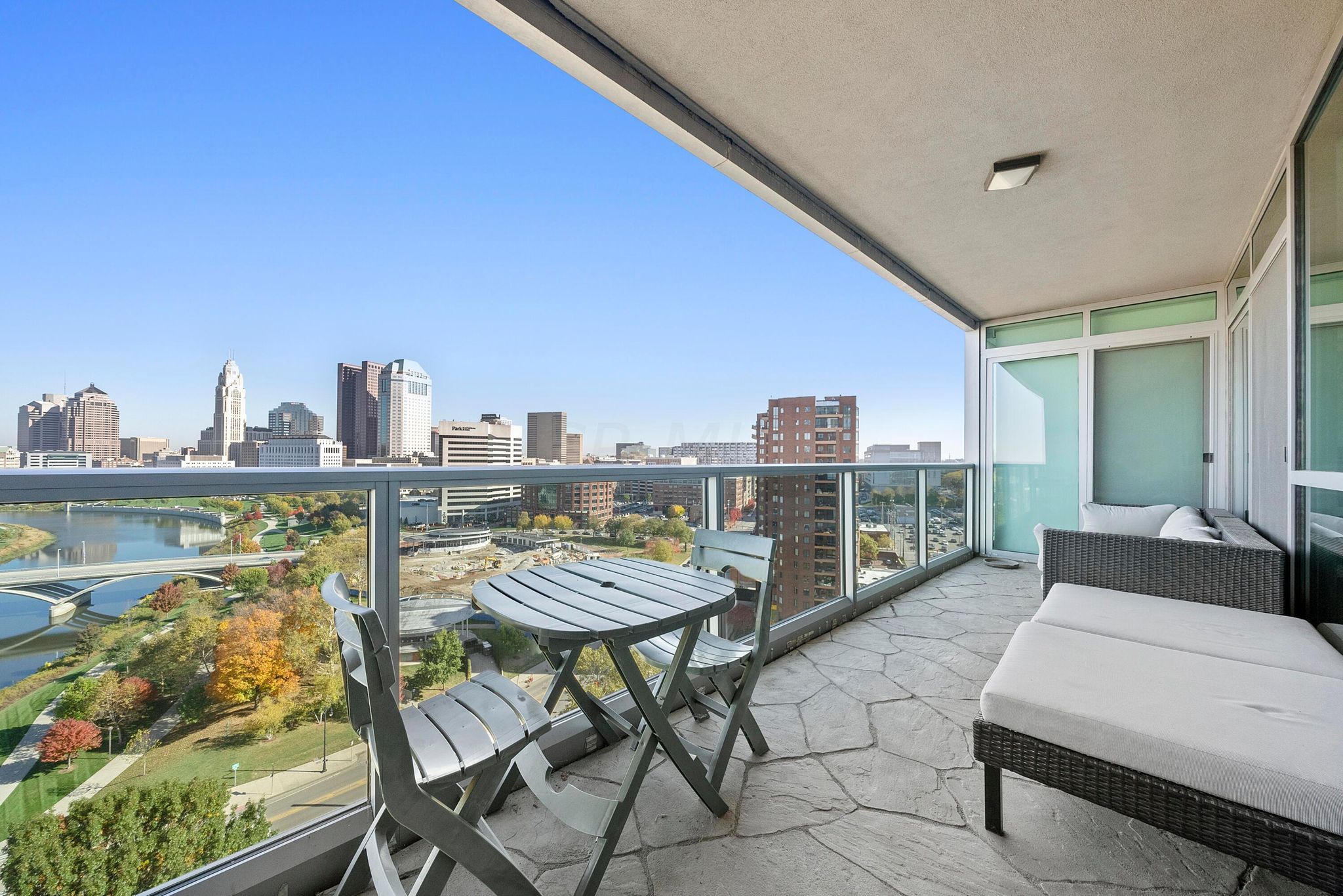 1 Miranova Pl #1610, Columbus, OH 43215 - See Est. Value, Schools & More