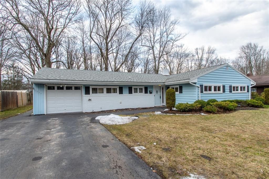 230 Hemingway Dr, Rochester, NY 14620 - See Est. Value, Schools & More