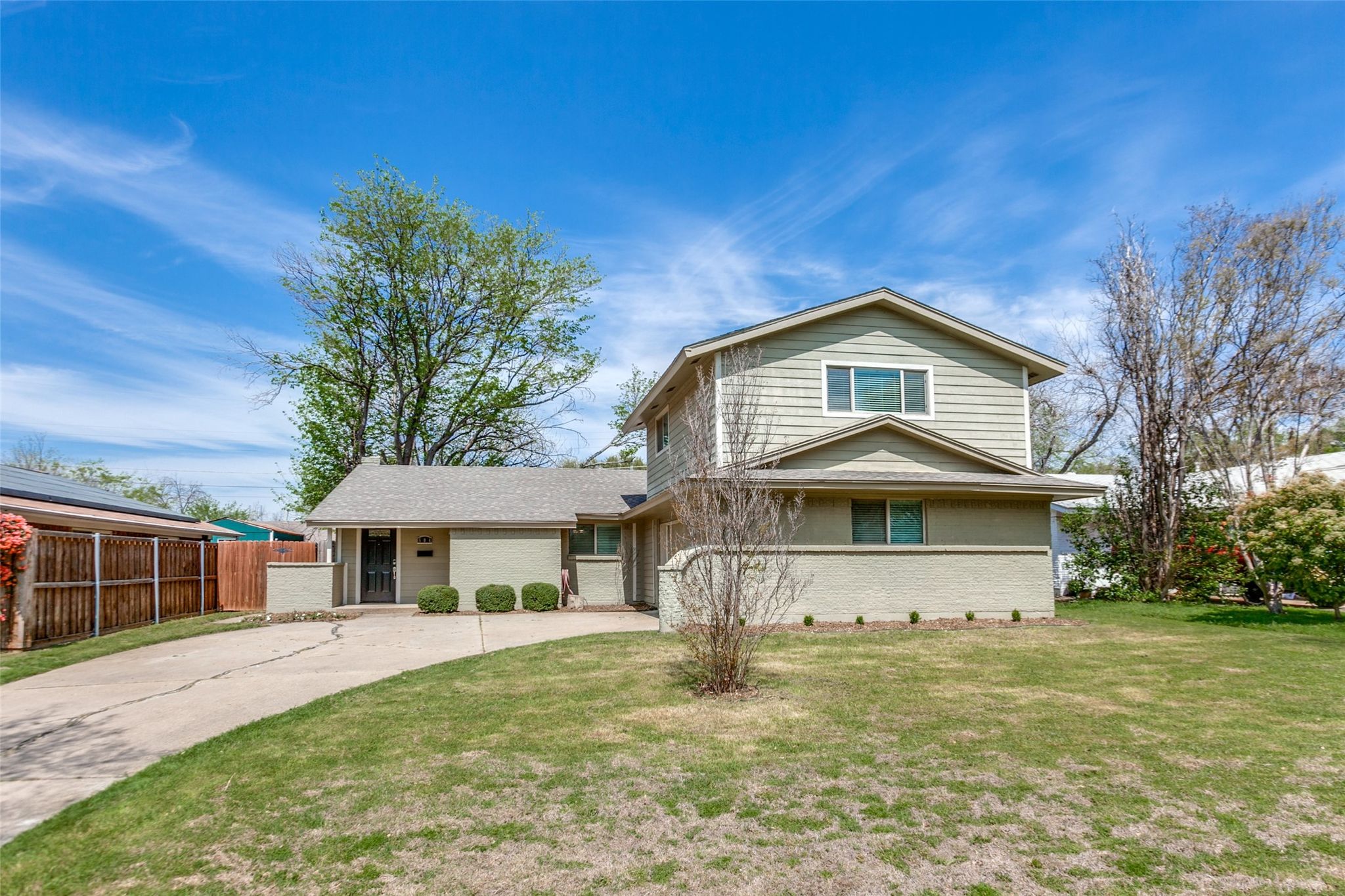 504 Worcester Way, Richardson, TX 75080 - See Est. Value, Schools & More