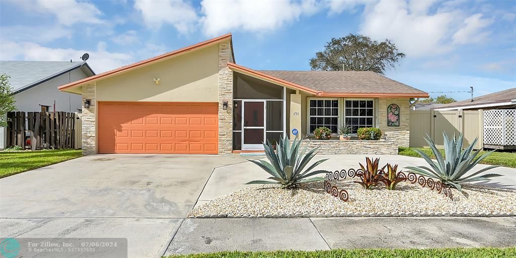 171 SW 32nd Ave, Deerfield Beach, FL 33442 - See Est. Value, Schools & More