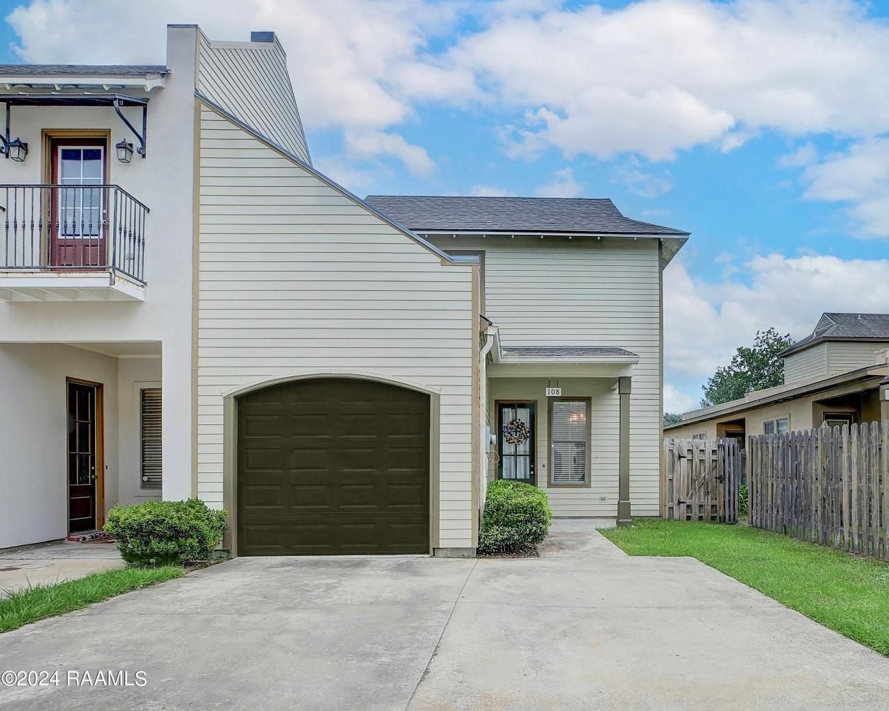 108 Bandera Dr, Lafayette, LA 70503 - See Est. Value, Schools & More