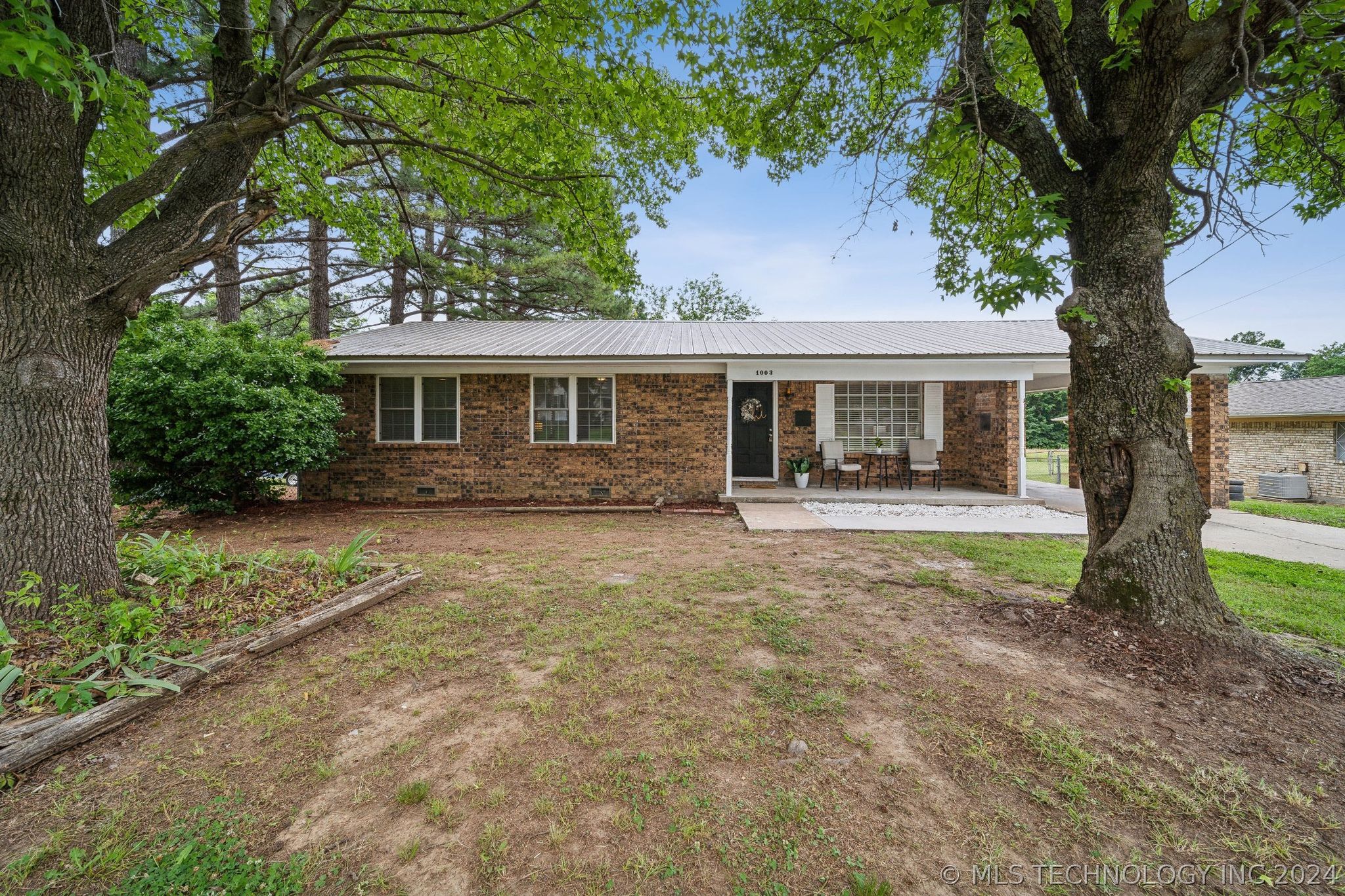 1003 Cemetery Rd, Fort Gibson, OK 74434 - See Est. Value, Schools & More