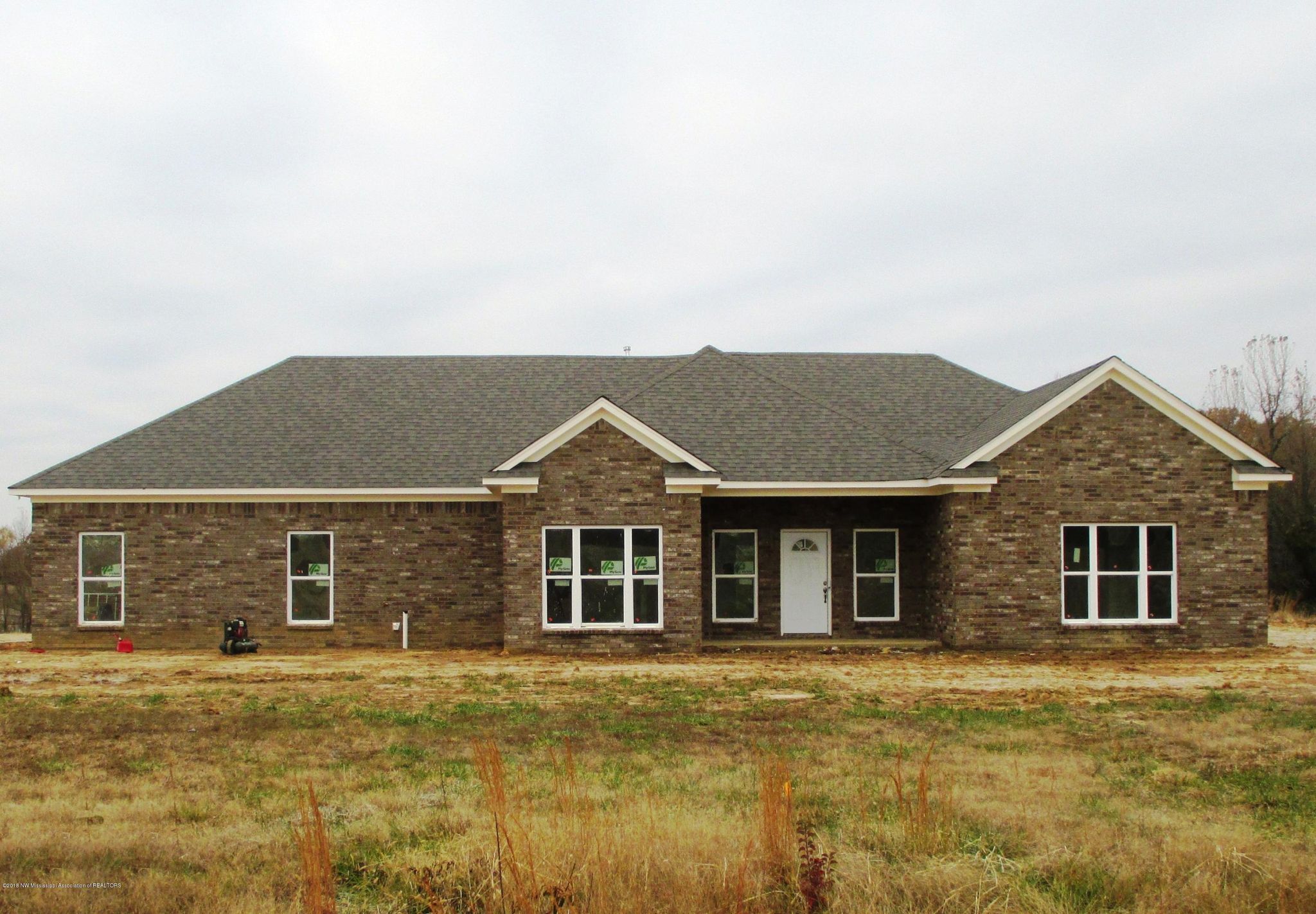 745 Moore Loop Cv, Byhalia, MS 38611 - See Est. Value, Schools & More