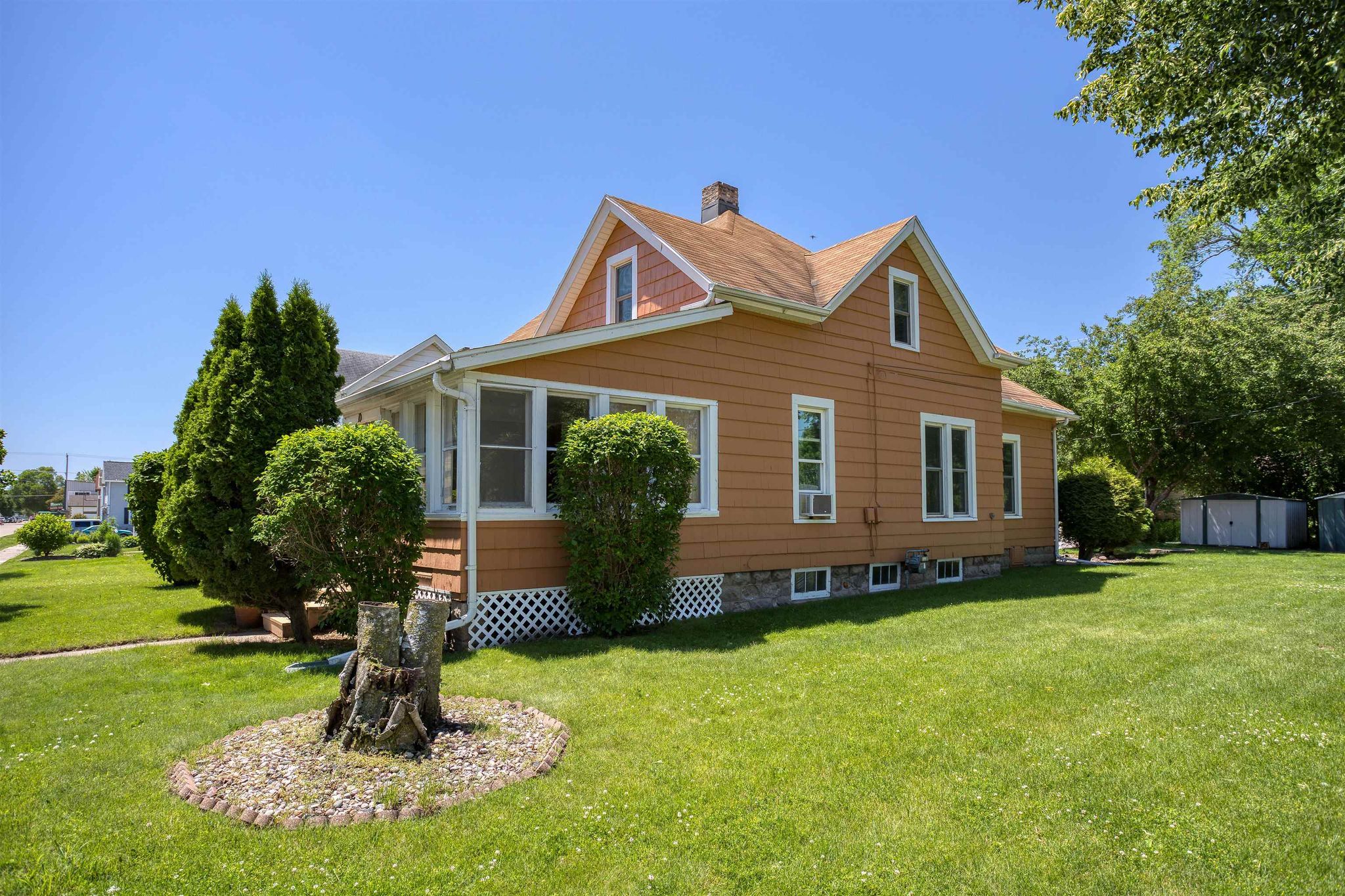 330 N Main St, Kimberly, WI 54136 | Trulia