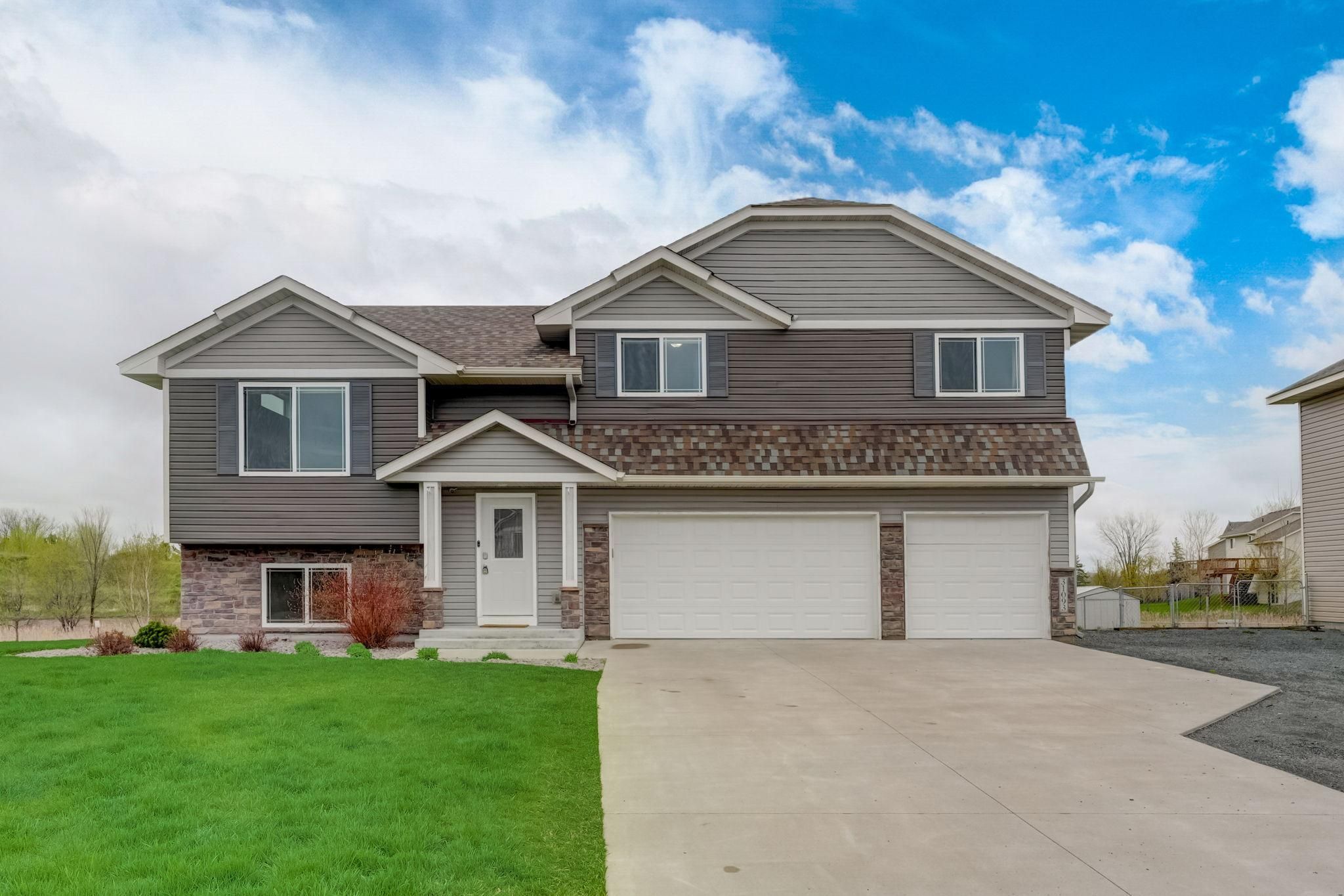 31093 Regal Ave, Shafer, MN 55074 - See Est. Value, Schools & More