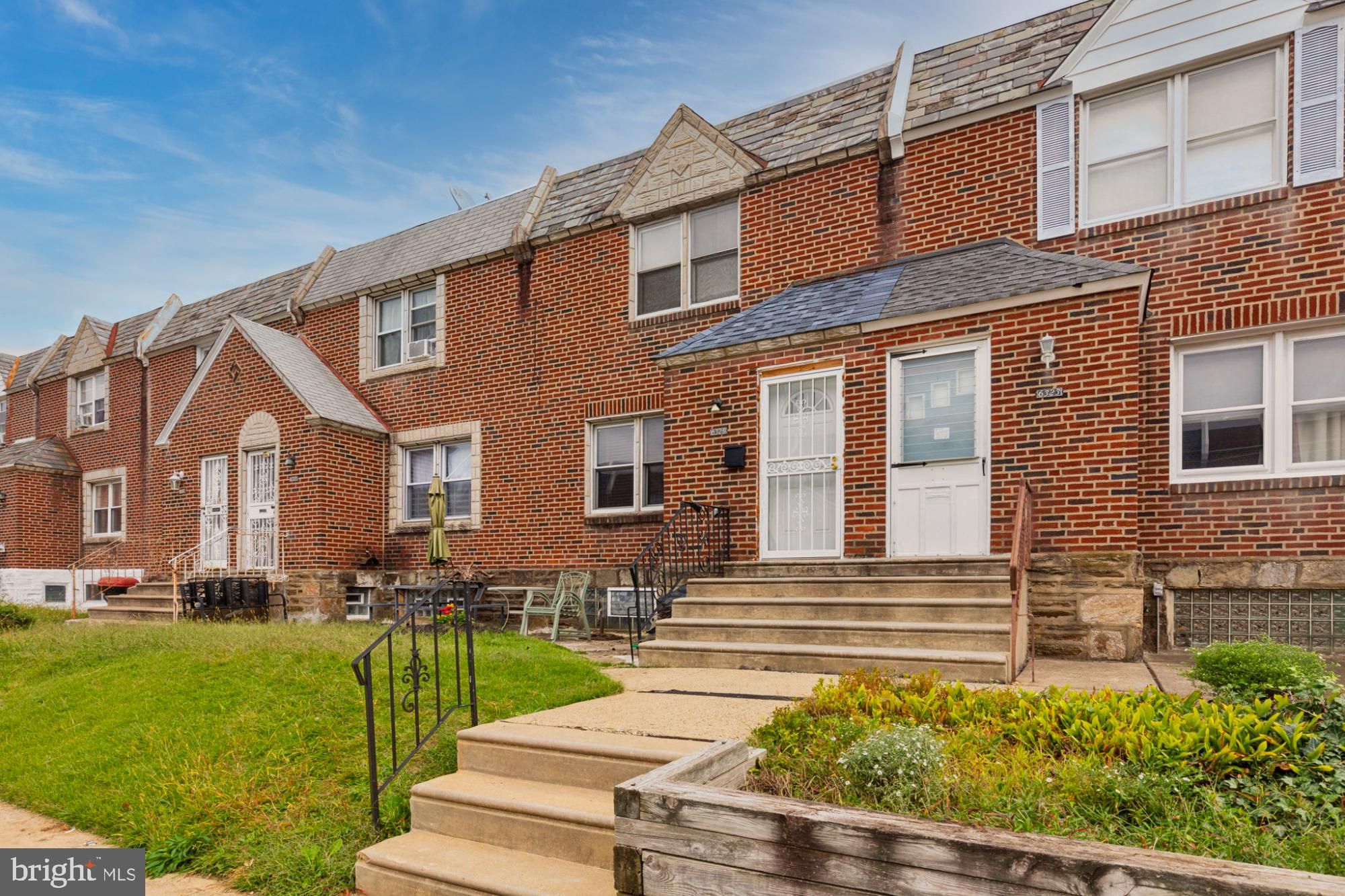 6325 Elmhurst St, Philadelphia, PA 19111 - See Est. Value, Schools & More