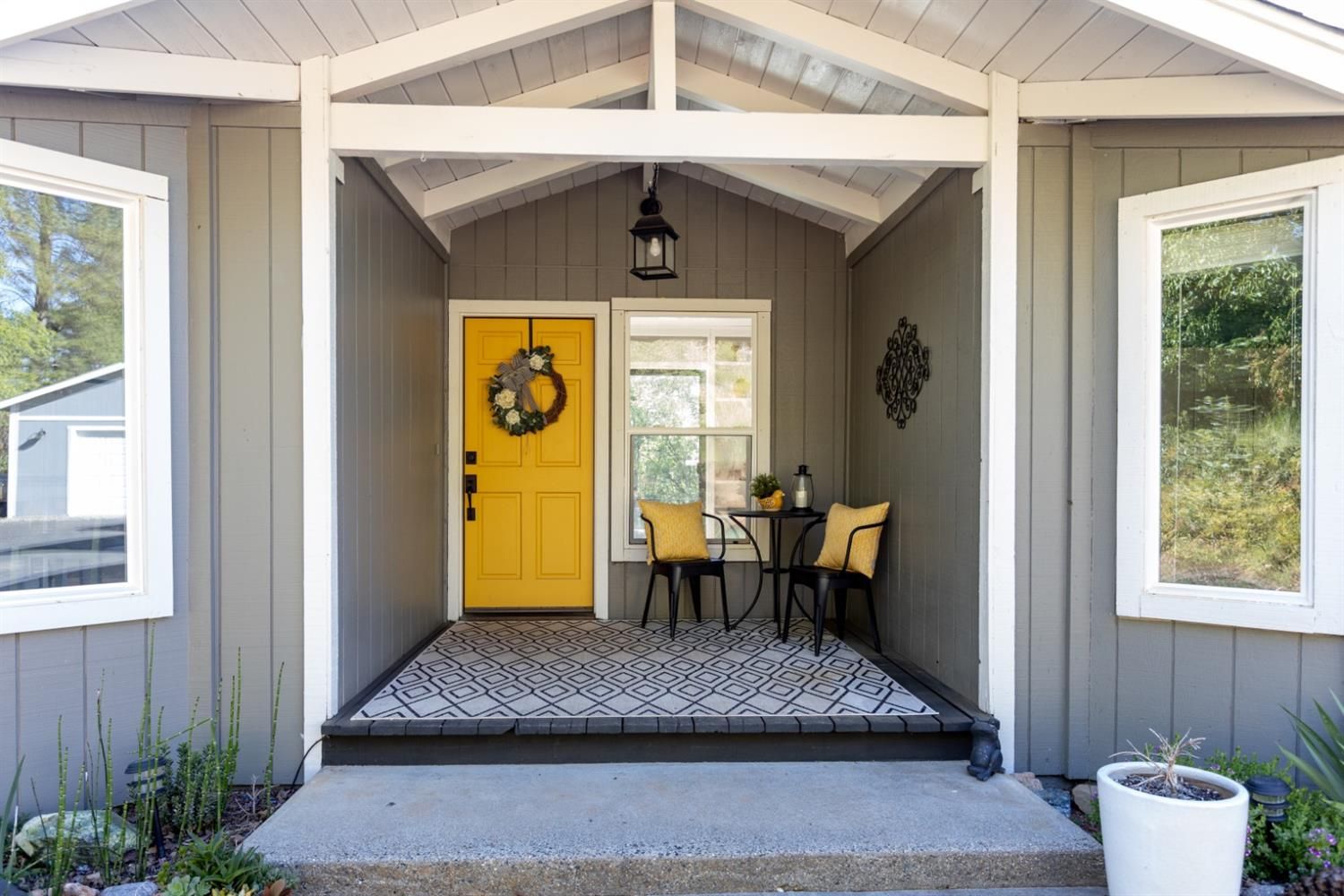 1845 Green Meadow Ln, Meadow Vista, CA 95722 - See Est. Value, Schools ...