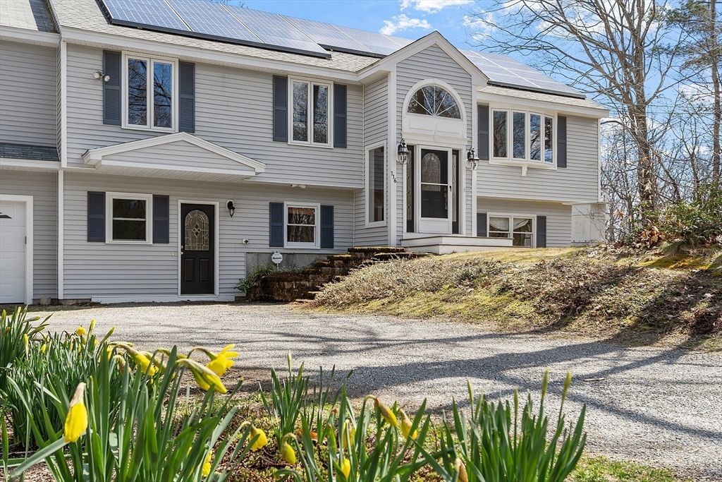 116 Mill Creek Dr, Ashby, MA 01431 - See Est. Value, Schools & More