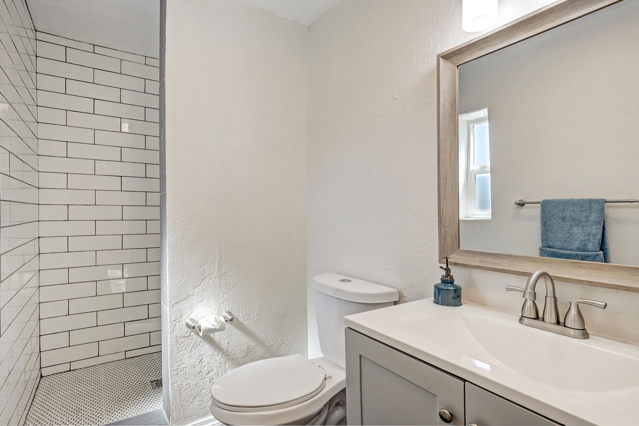 3909 Simms Ave SE, Albuquerque, NM 87108 - See Est. Value, Schools & More