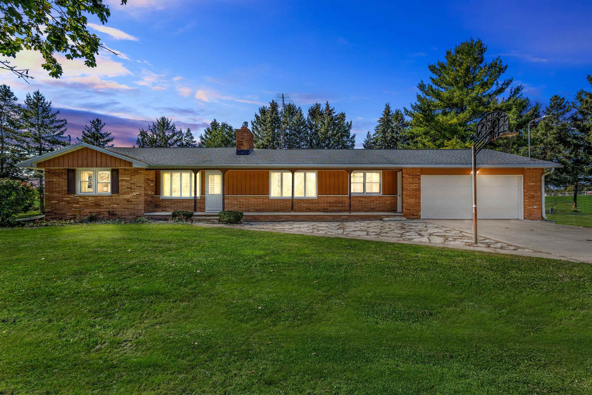 N5179 TWAIN RD, CHILTON, WI 53014 - See Est. Value, Schools & More