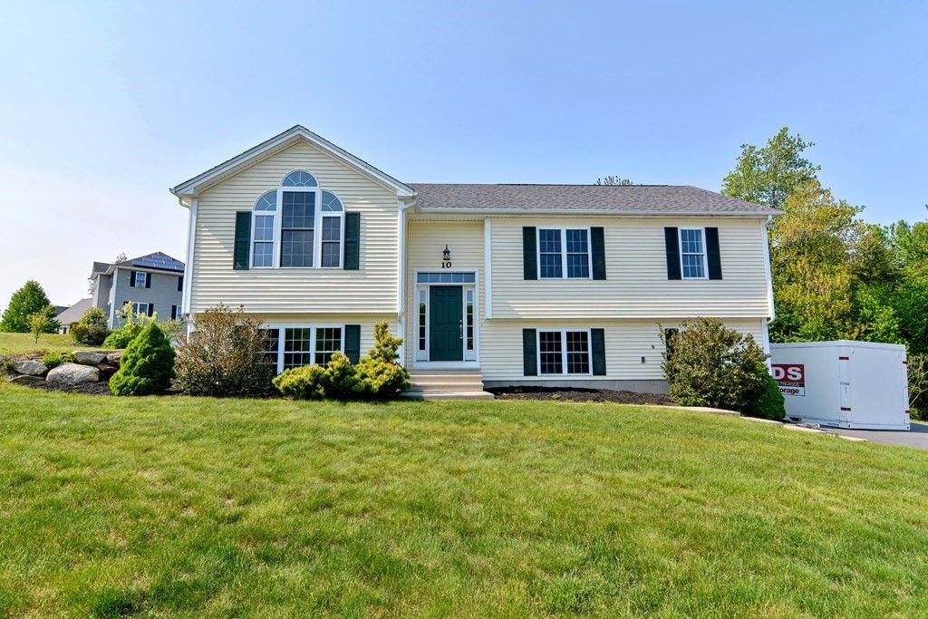 10 Michael Dr, Rutland, MA 01543 - See Est. Value, Schools & More